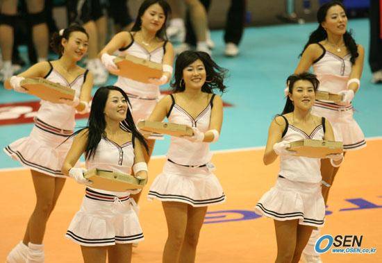 [사진]'자! 피자 드시겠어요?'