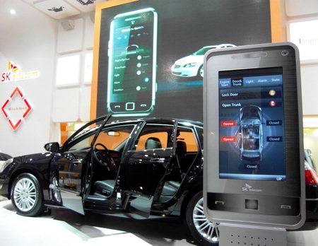 〈스포츠칸〉'휴대폰으로 차량 제어' SKT 'MIV서비스' 공개