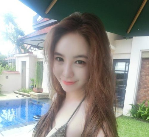 강예빈 근황 비키니 자태 뽐내 숨길 수 없는 볼륨감 눈길