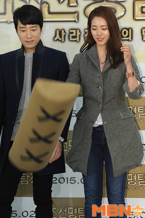 이연희 '??던지는 꽃미녀' [MBN포토]