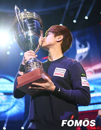 Iem 월챔 주성욱 조성호 꺾고 Iem 스타2 우승