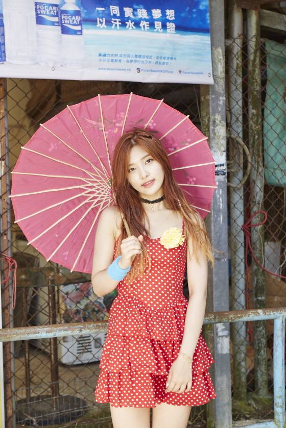 다이아 제니 여자친구 연습생 출신다시 가수 도전