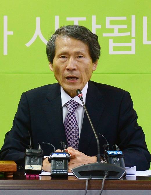 한상진 교수 이승만 국부 발언 뒤 해명 개인적 의견
