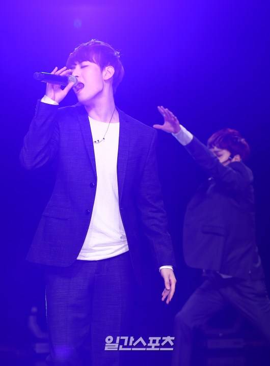 포토 백퍼센트 혁진 힘찬 보이스