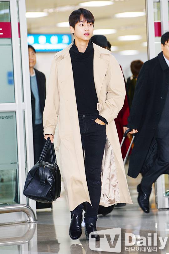 Td포토 빅스 엔 가을남자 공항패션