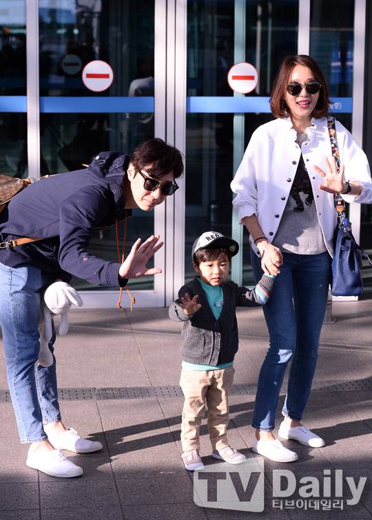 Td포토 고지용 비주얼 가족과 태국 출국