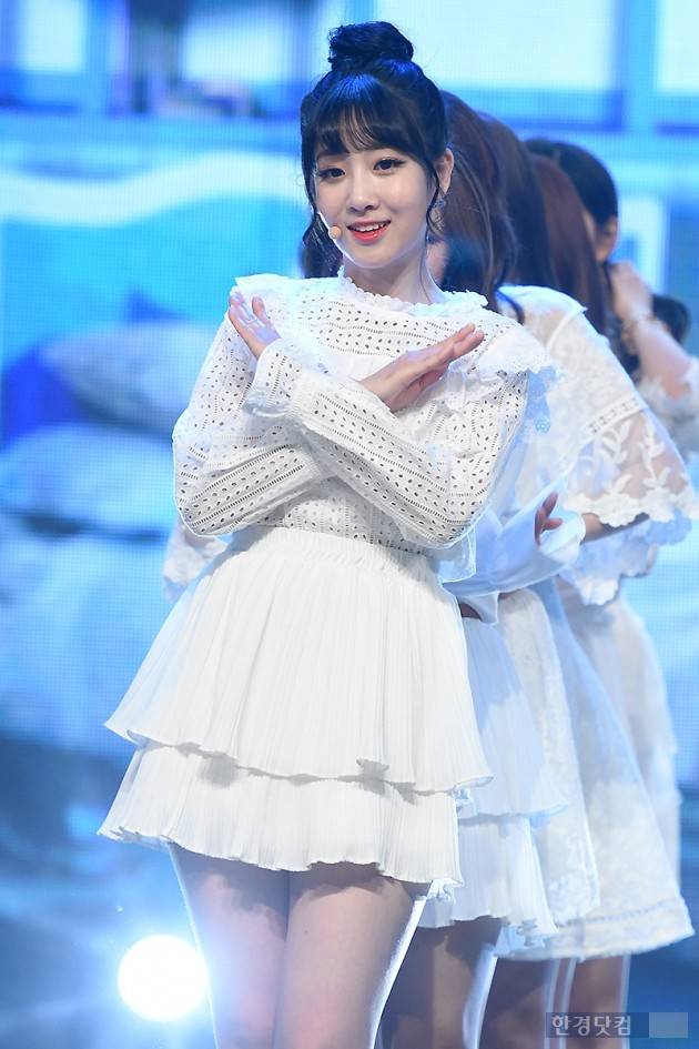 Hei포토 러블리즈 유지애 상큼한 미소가 사랑스러워~