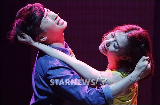 포토 박강현 정가희 열정적인 사랑
