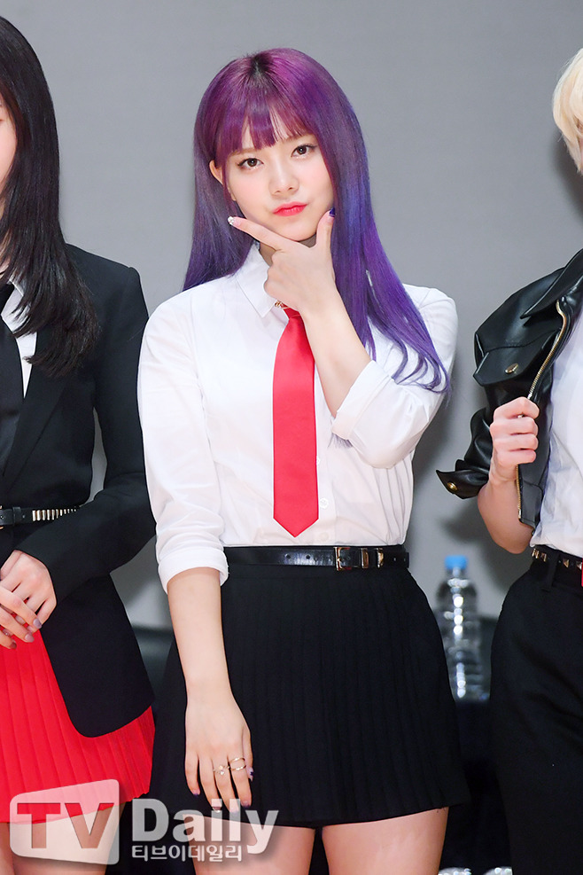 Td포토 다이아 은채 돋보이는 브이라인