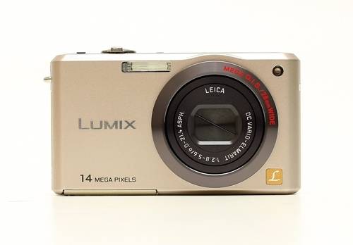 [블로거 토크] 파나소닉 루믹스 FX180-쓸만한, 평균 이상의 콤팩트 디카