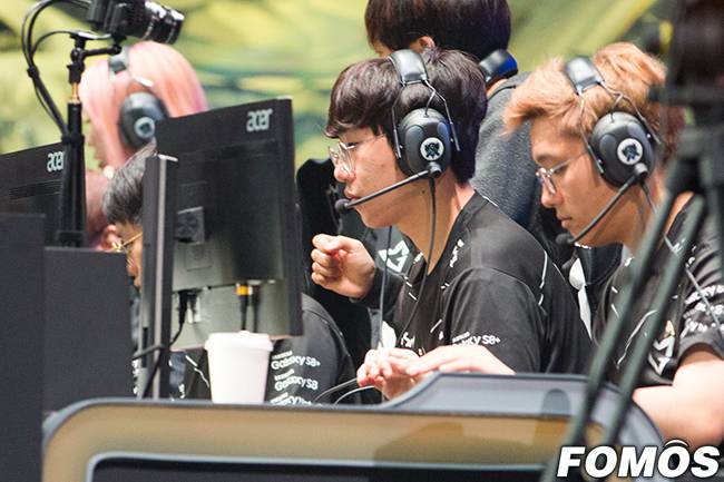 롤드컵 포토 G2와 첫 경기 앞둔 룰러 박재혁