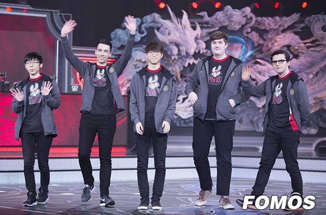 롤드컵 포토 Fw 꺾고 3승째 기록한 미스핏츠