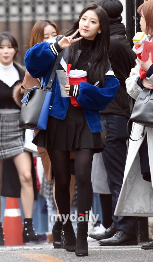 Md포토 러블리즈 정예인 입장부터 눈에 띄는 미모