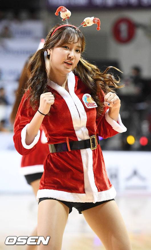 [사진]KGC 치어리더 김맑음,'상큼 발랄 깜찍'