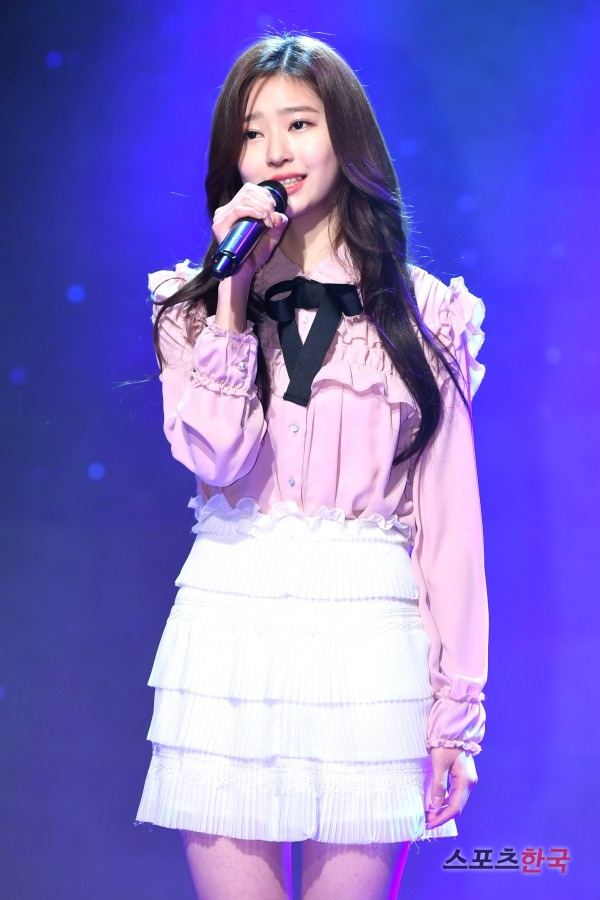 민주 데뷔 준비된 미모