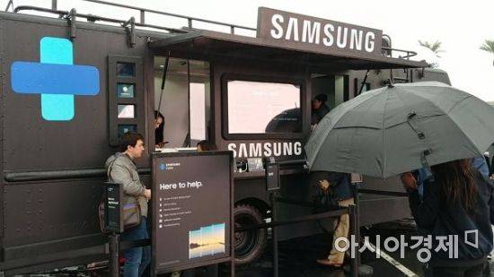 [CES2018] 삼성·구글·니콘이 20만 참가자를 춤추게 하는 법