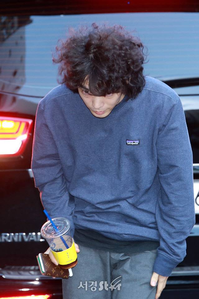 백수장 취재진 보자마자 90도 인사 미스트리스 종방연