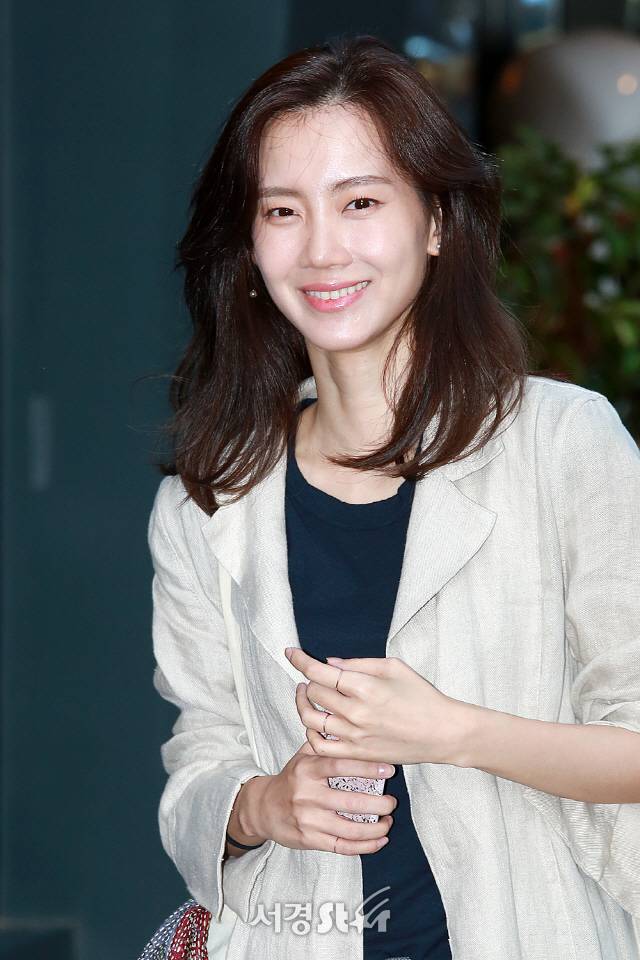 신현빈 웃다가 마주친 두 눈 미스트리스 종방연