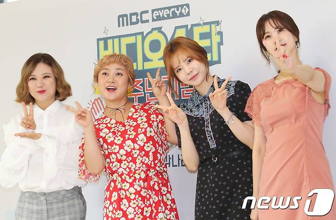 [직격인터뷰] '비디오스타' PD "우려 많았던 女 예능, 편견 깬 4MC 감사"