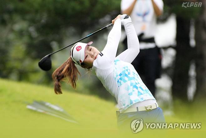 이소영, KLPGA 투어 올포유 챔피언십 2R 선두
