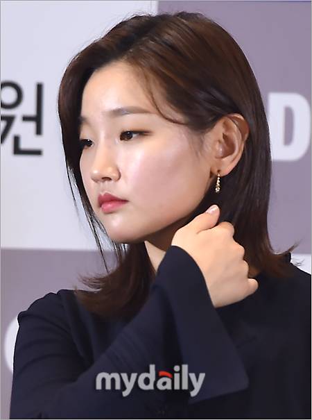 Md화보 무쌍 매력 모르면 말을 말어~쌍꺼풀 없이 대세된 여자