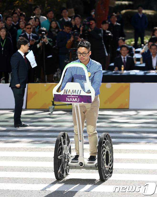신개념 모빌리티 나무 장애물 제약 없어요