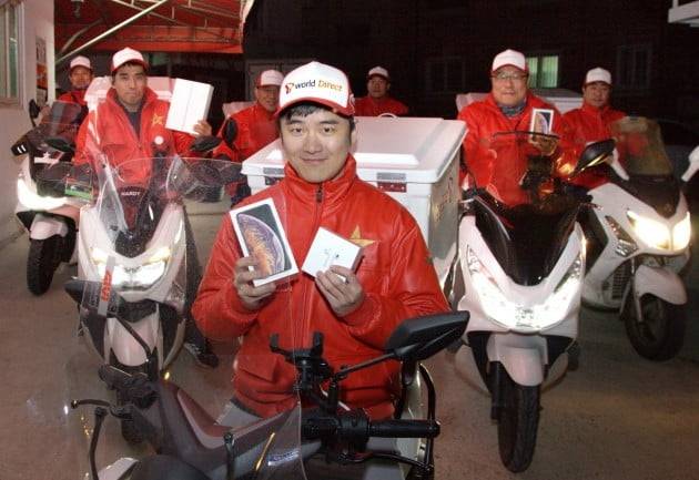 SKT "아이폰XS·골드 색상 인기..20대 선호도 높아"