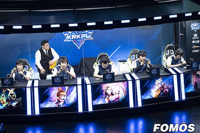 [KRKPL] 킹존, 게임오버 2대0 꺾고 10전 전승(종합)