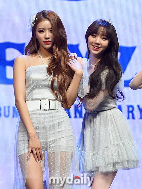 Md화보 의상 끈이 위태롭네러블리즈 미주 아찔한 쇄골 노출
