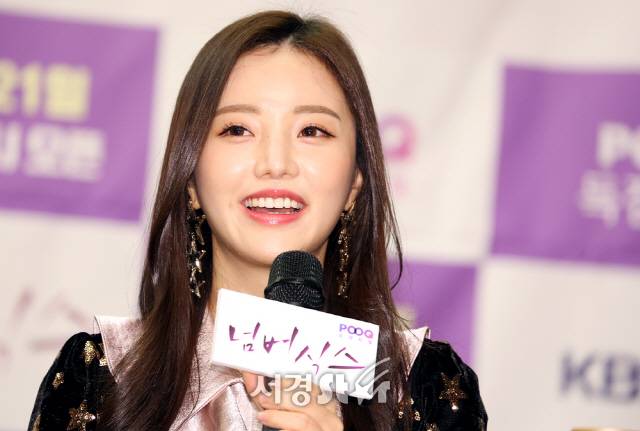 한소은 미소 활짝 넘버식스 제작발표회