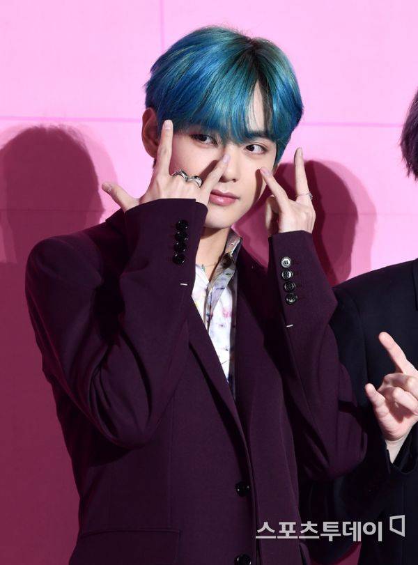 St포토 방탄소년단bts 뷔 심쿵하게 만드는 눈빛