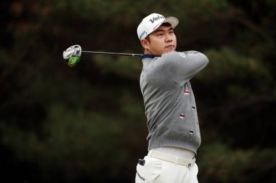 '스크린 8승' 김민수, KPGA 개막전서 첫 승 청신호