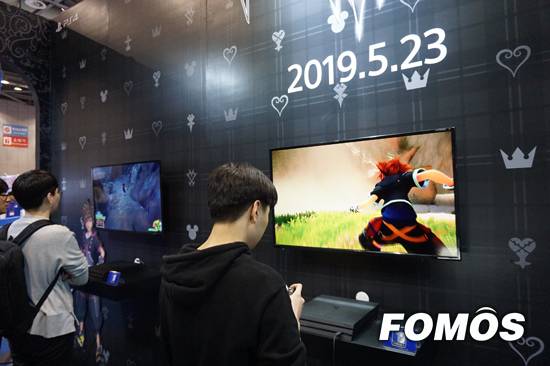 [플레이X4]"존재감 보여준 SIEK부스..한글판 '킹덤 하츠 3' 공개"