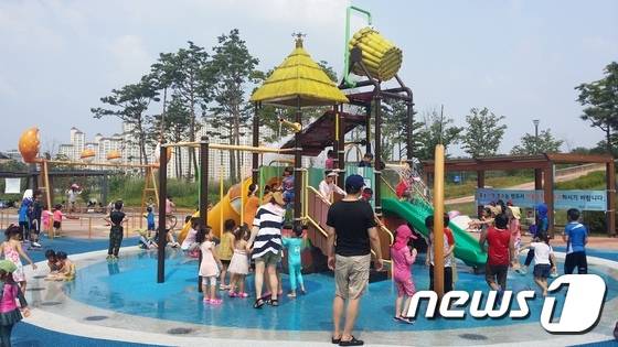 파주시 운정신도시 공원 물놀이시설 6월부터 개방