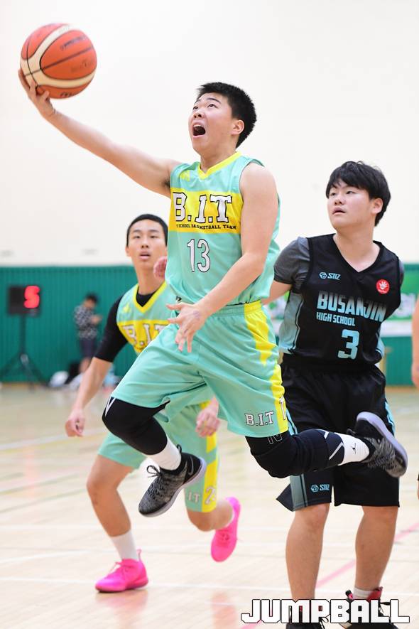 [JB포토] '2019 KBL 스쿨리그' 부산관광고 권재용 '스피드를 무기로'