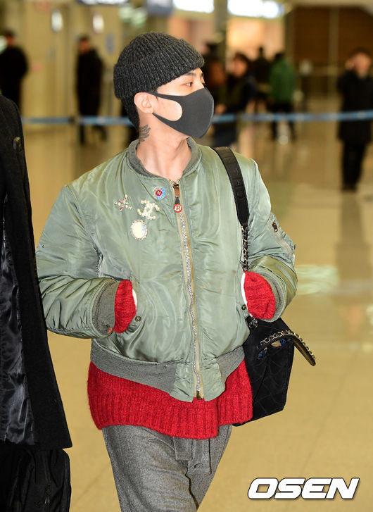 지드래곤 파리 잘 다녀 왔어요 사진