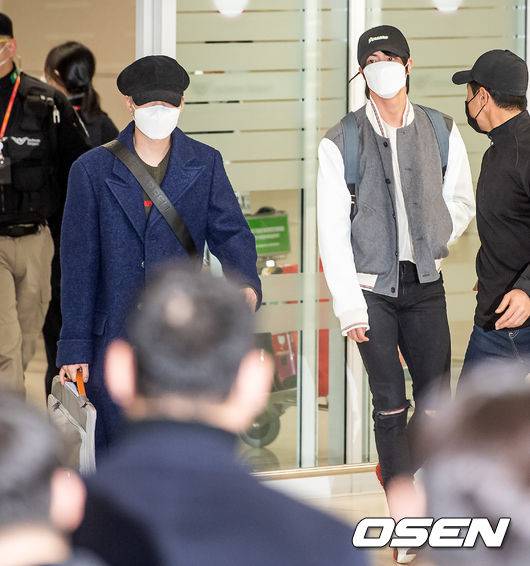 방탄소년단 슈가 진시선 사로잡는 귀국길 사진
