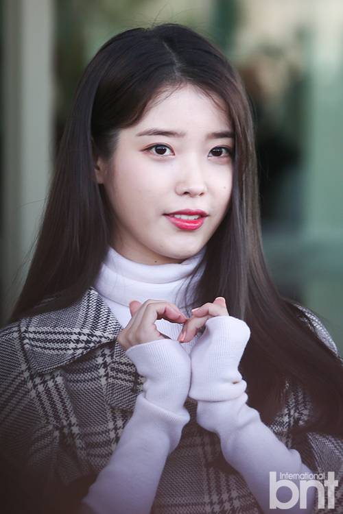 [bnt포토] 아이유 '초롱초롱 빛나는 눈망울'