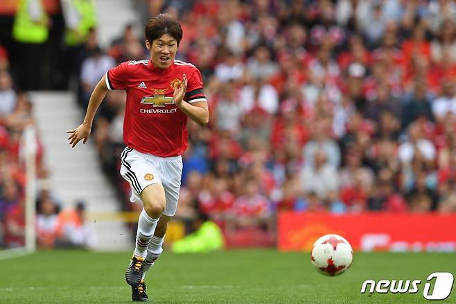 박지성 Epl 출범 후 맨유 최고의 미드필더 톱10최고는 로이 킨