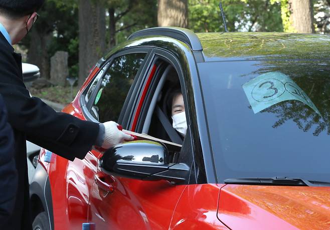 [Photo News] Testing must go on despite COVID-19 pandemic