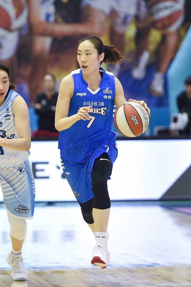 박혜진, 4시즌 연속 WKBL '연봉 퀸' 등극