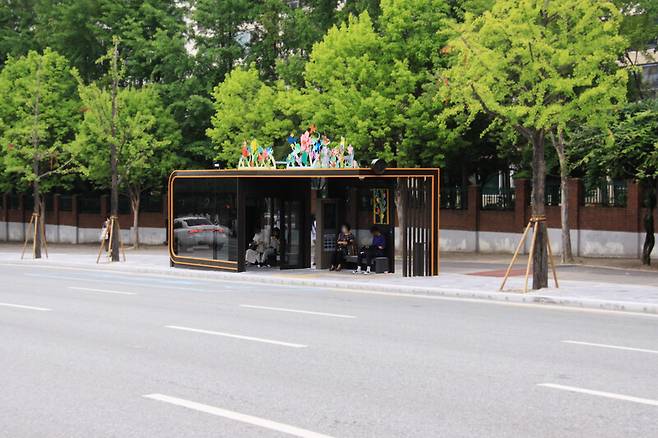 획일화된 정류장은 가라 전주 도심 예술 있는 버스승강장 등장