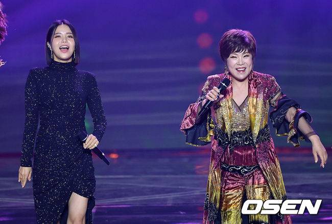 Yonja Kim - Sola , 'The Falling Stage' [Photo]