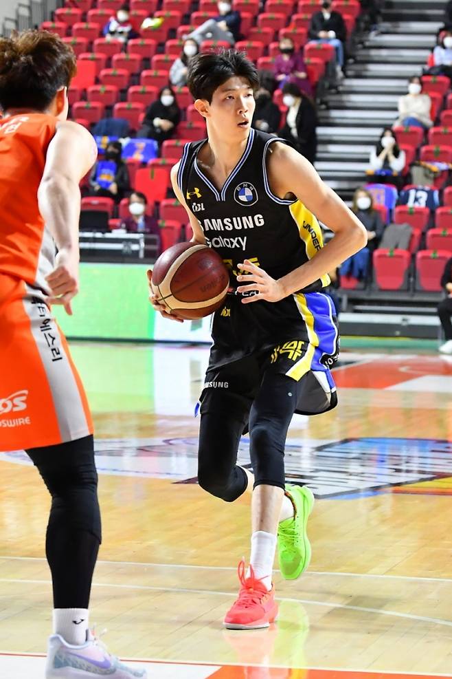Kbl 삼성 김진영 프로와 아마는 달라 아직도 부족해
