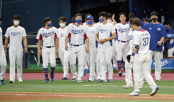 National team forced to 2-2 tie with LG Twins in tough tuneup game