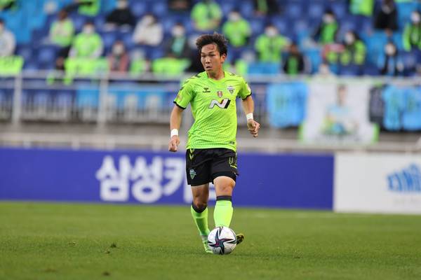 4-0 대승 이끈 쿠니모토, K리그1 34R MVP 선정