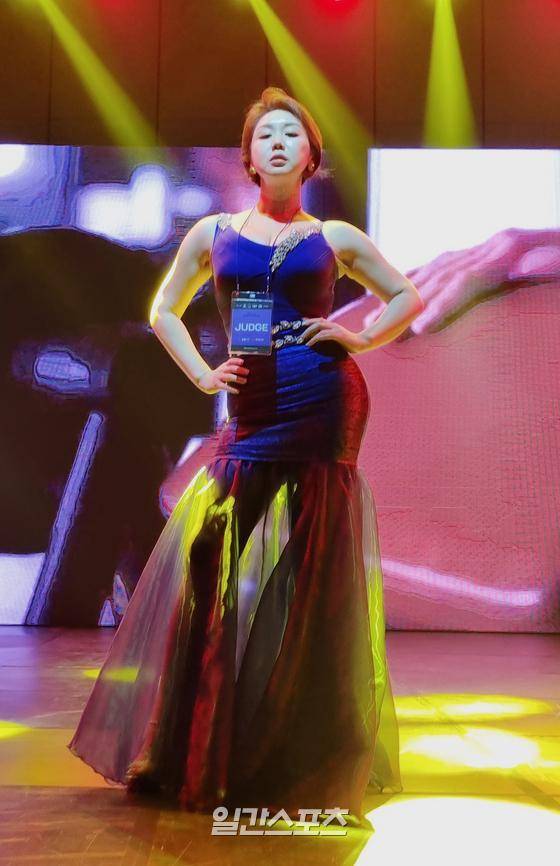 WBFF KOREA 심사위원 김은혜, 무대위에서 뽐낸 건강미!!!