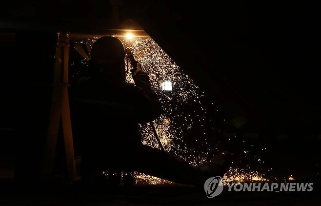 다시 뛰는 경남 조선산업도의회도 조례로 지원한다
