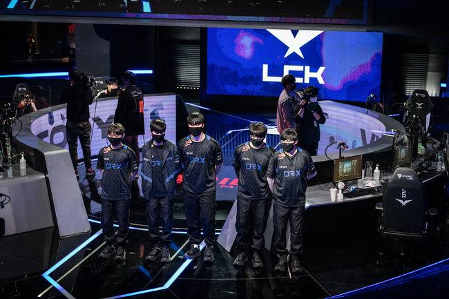 디알엑스 1군 선수 코로나19 확진 긴급콜업 가능성 높아 Lck