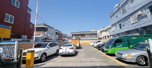 부산 사상구 주거지주차장 내 부정주차 근절 위해 차단기 설치